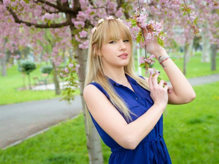 Watch Tyna Heart Cum on Camster.com | CamsterBlog.com